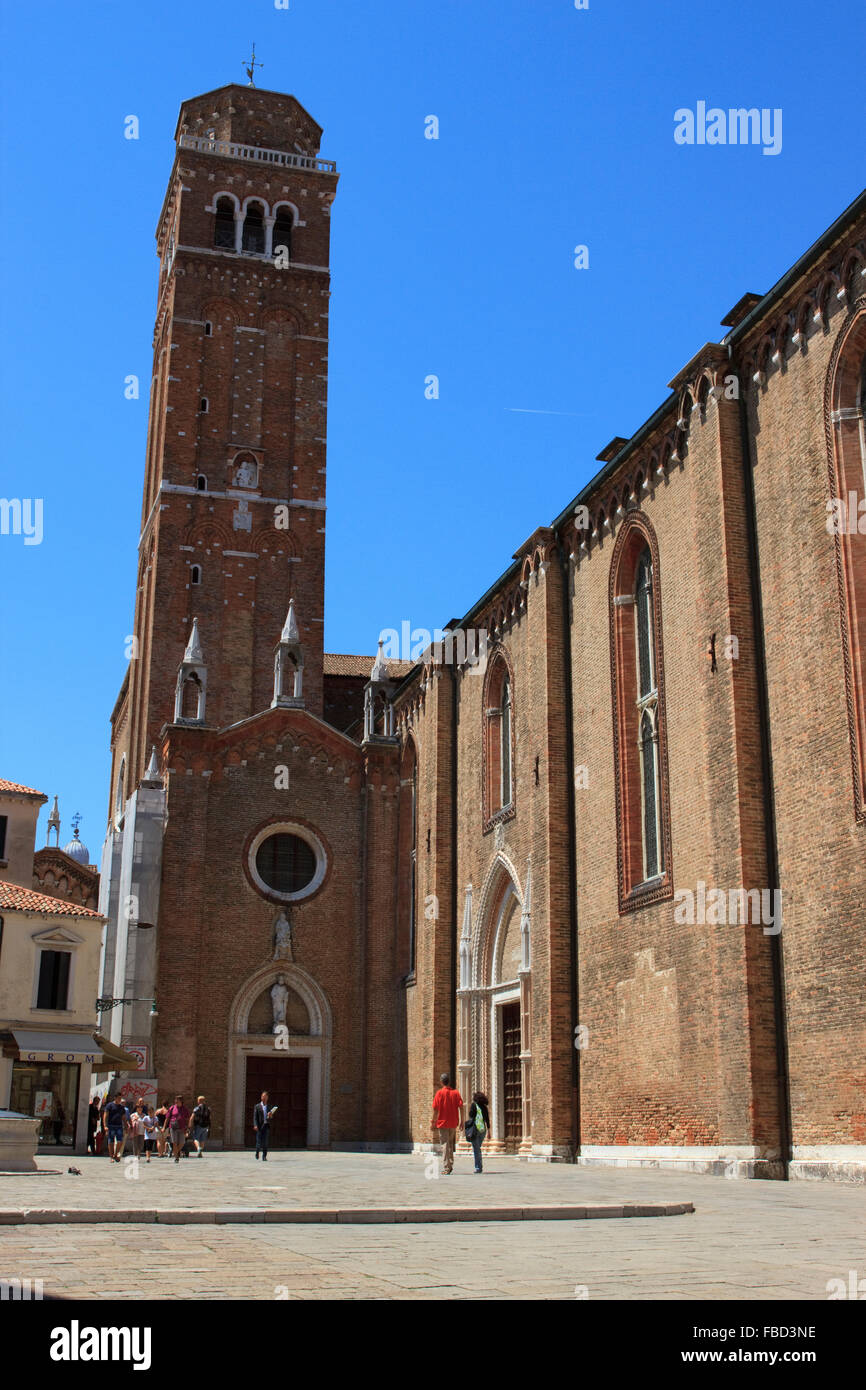Basilica di santa maria gloriosa dei frari -Fotos und -Bildmaterial in hoher Auflösung – Alamy
