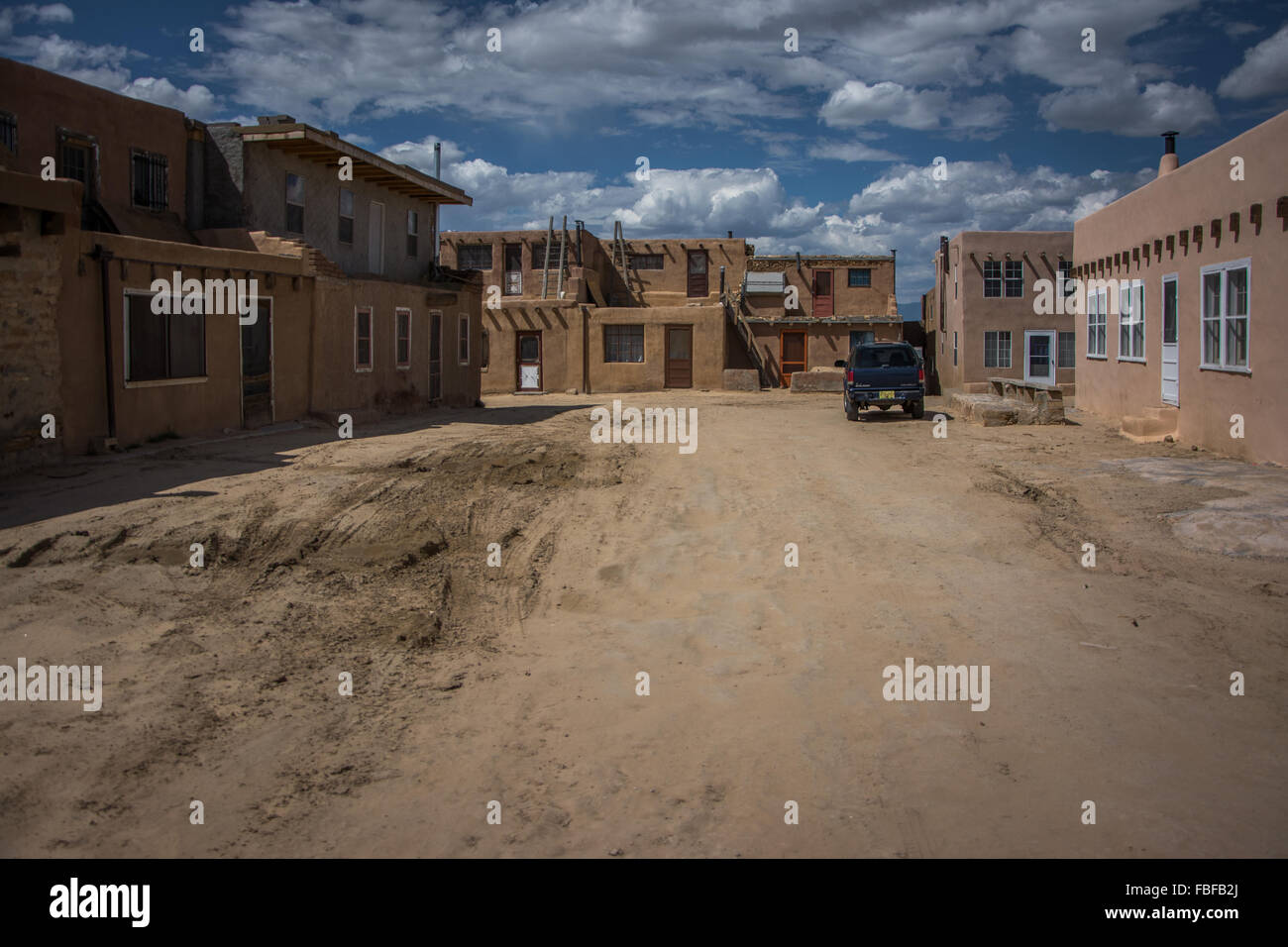 Native american reservation houses -Fotos und -Bildmaterial in hoher ...
