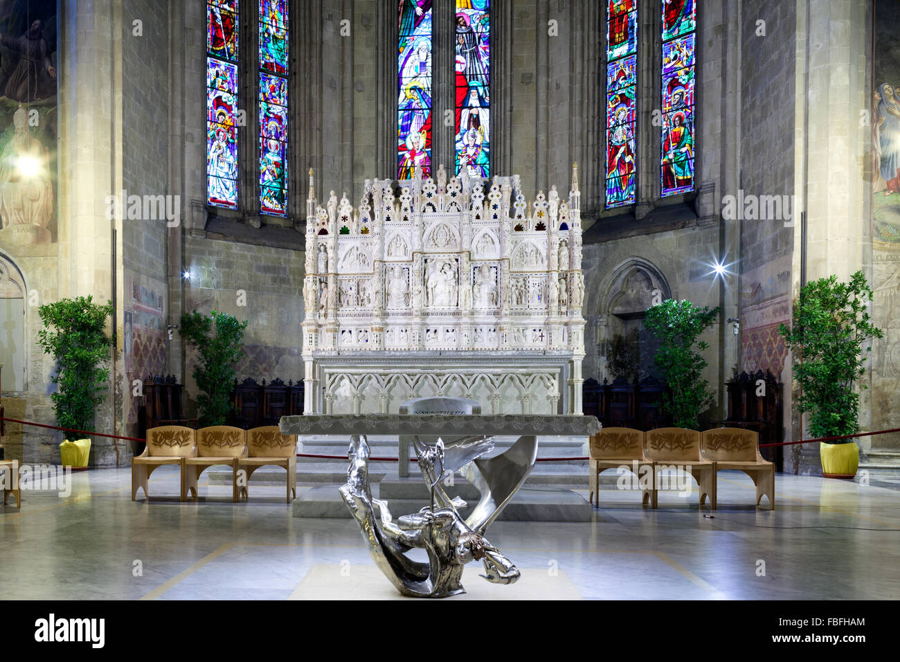 Presbyterium der kathedrale -Fotos und -Bildmaterial in hoher Auflösung ...