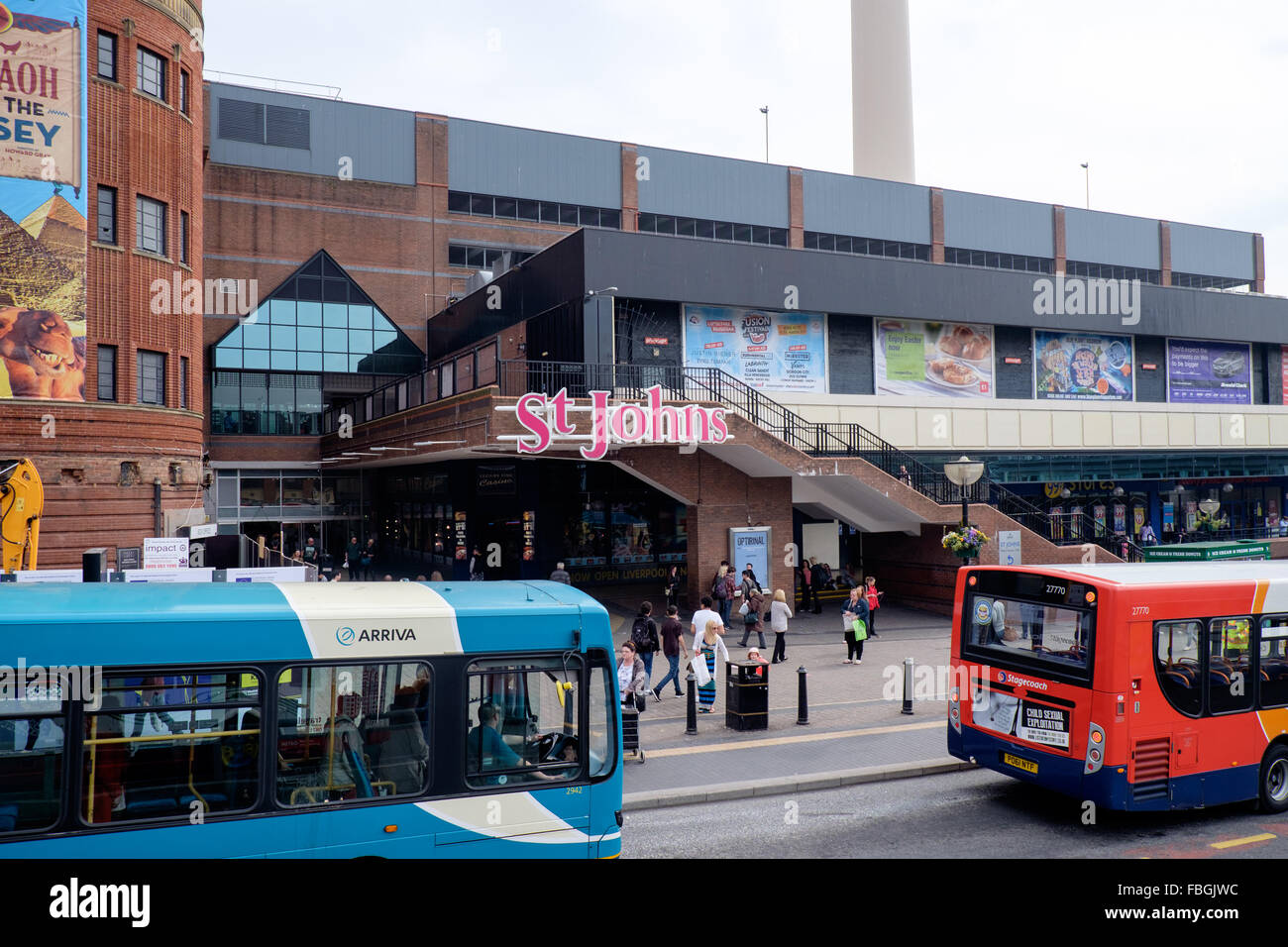 St johns shopping centre -Fotos und -Bildmaterial in hoher Auflösung ...