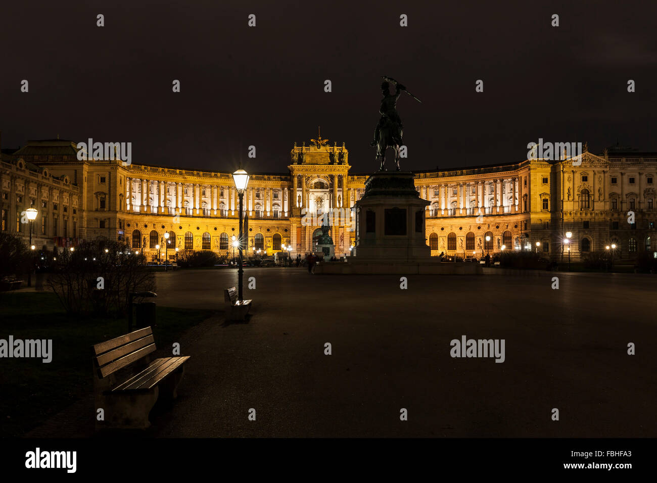 Österreich, Wien, Heldenplatz, Hofburg Stockfotografie - Alamy