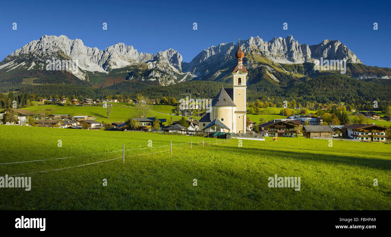 Kirche in Going, Wilder Kaiser (Wild Kaisr Berg), Tirol, Österreich ...