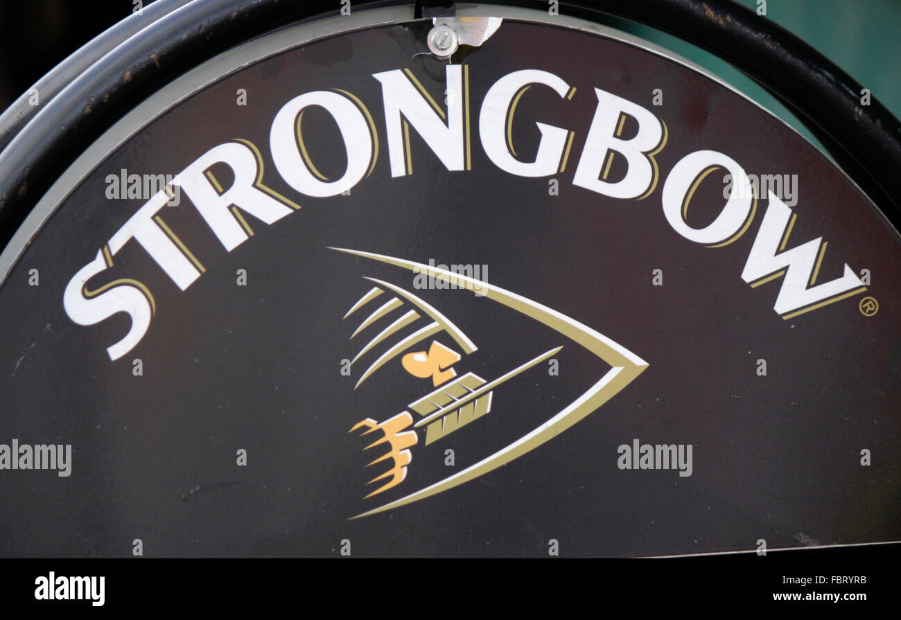 Strongbow logo -Fotos und -Bildmaterial in hoher Auflösung – Alamy
