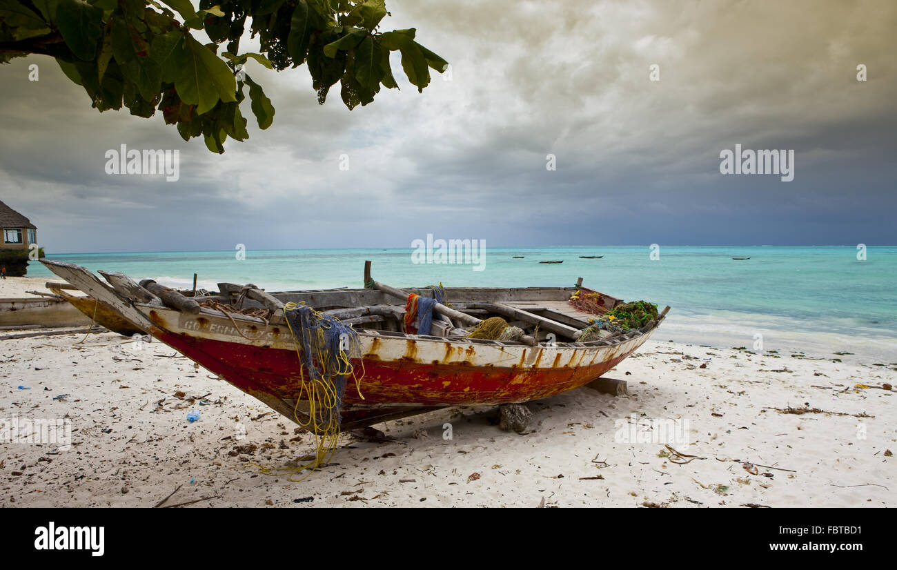 Dhau boot sansibar Stockfotos und -bilder Kaufen - Alamy