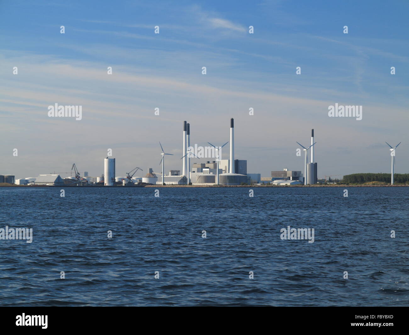 Electricity generator -Fotos und -Bildmaterial in hoher Auflösung – Alamy