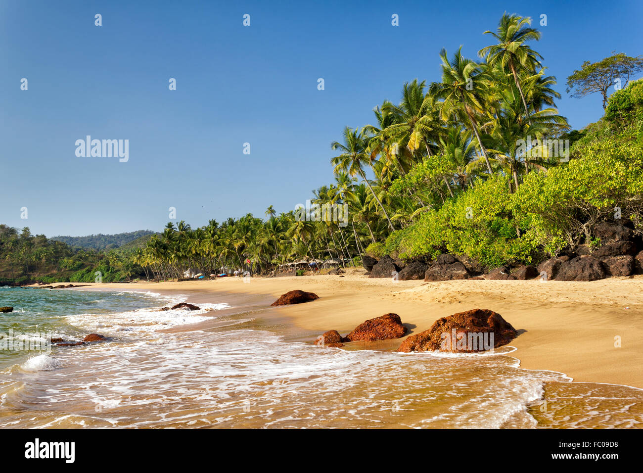 Goa beach resort hotel -Fotos und -Bildmaterial in hoher Auflösung – Alamy