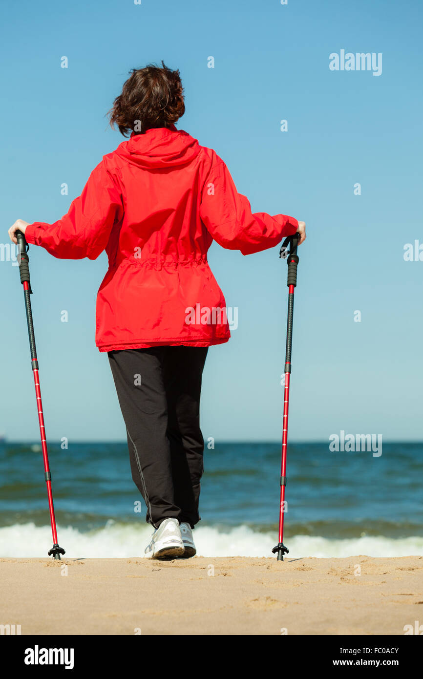 Wandern zum strand -Fotos und -Bildmaterial in hoher Auflösung – Alamy