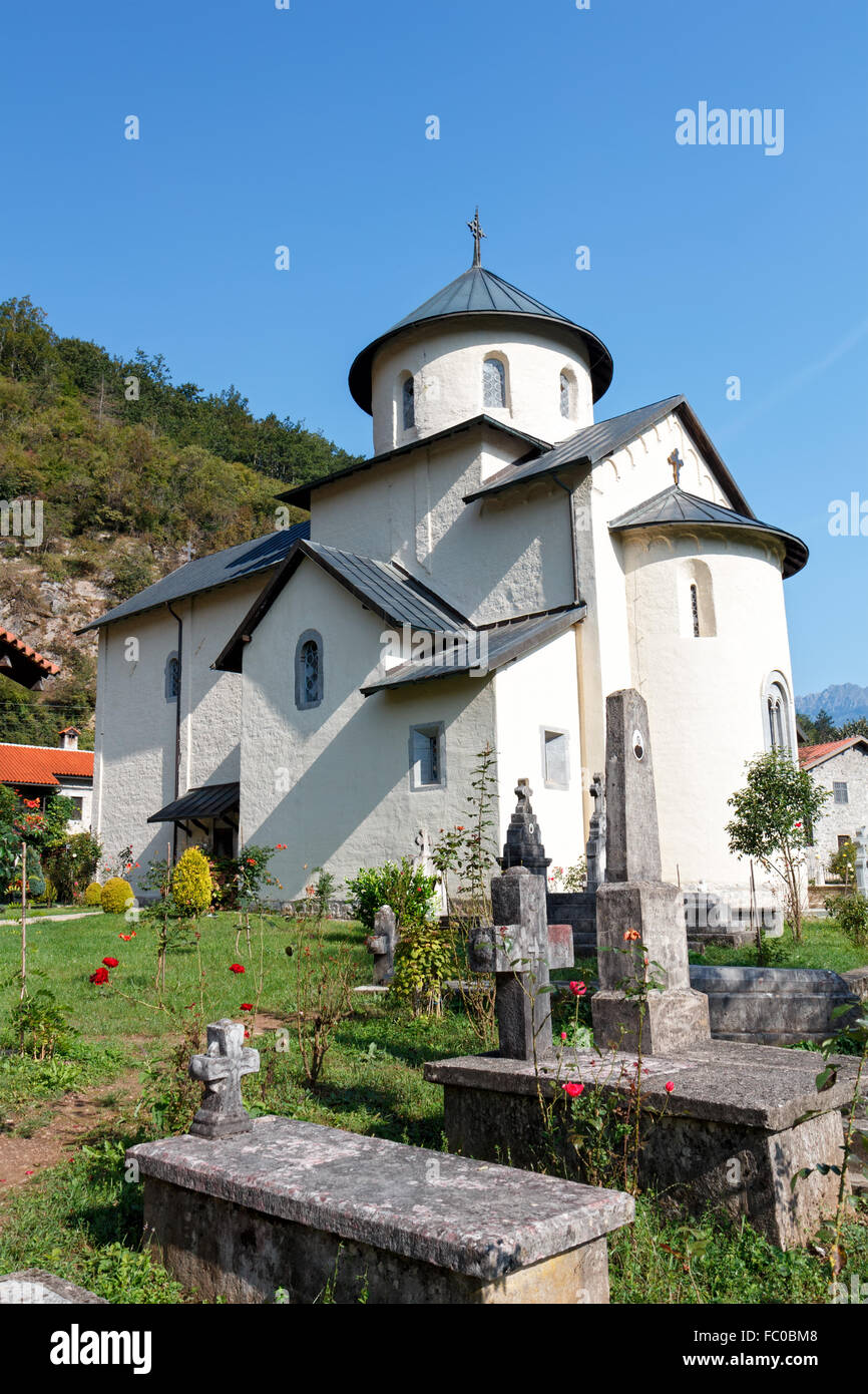 Monastery of moraca -Fotos und -Bildmaterial in hoher Auflösung – Alamy