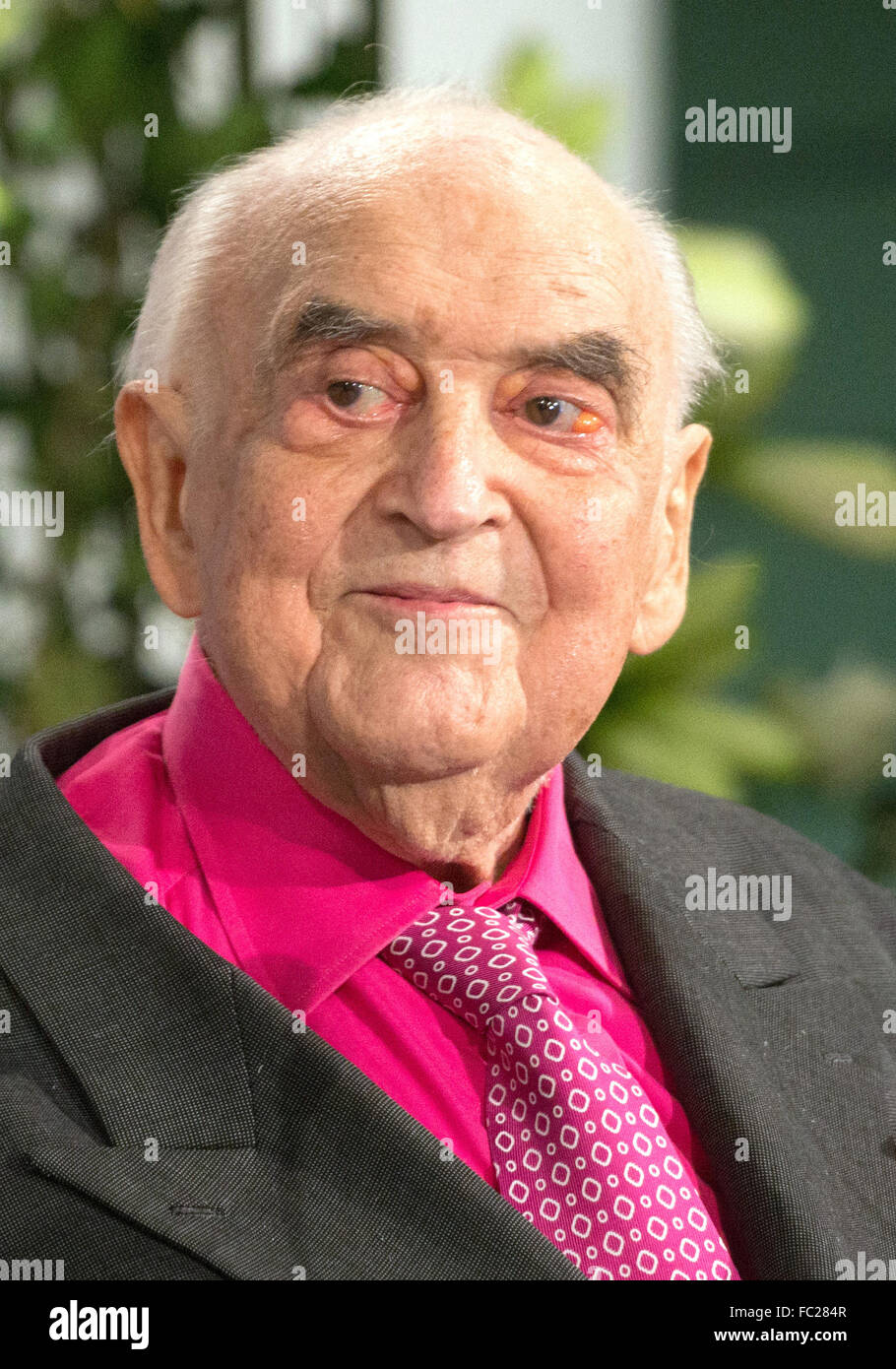 Datei - datiert ein Datei-Bild 7. Oktober 2014 zeigt britischer ...