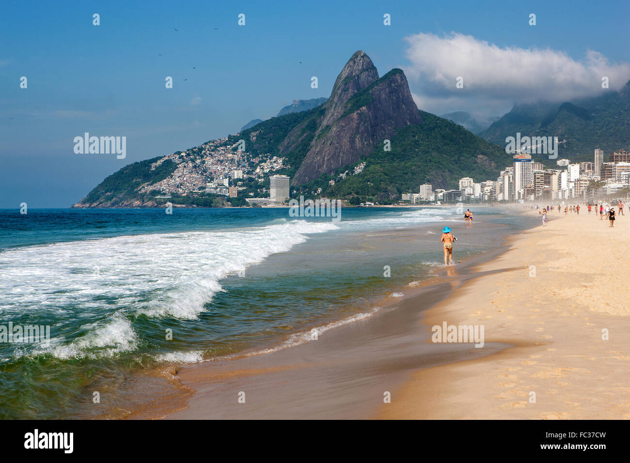 Friedliche promenade -Fotos und -Bildmaterial in hoher Auflösung – Alamy