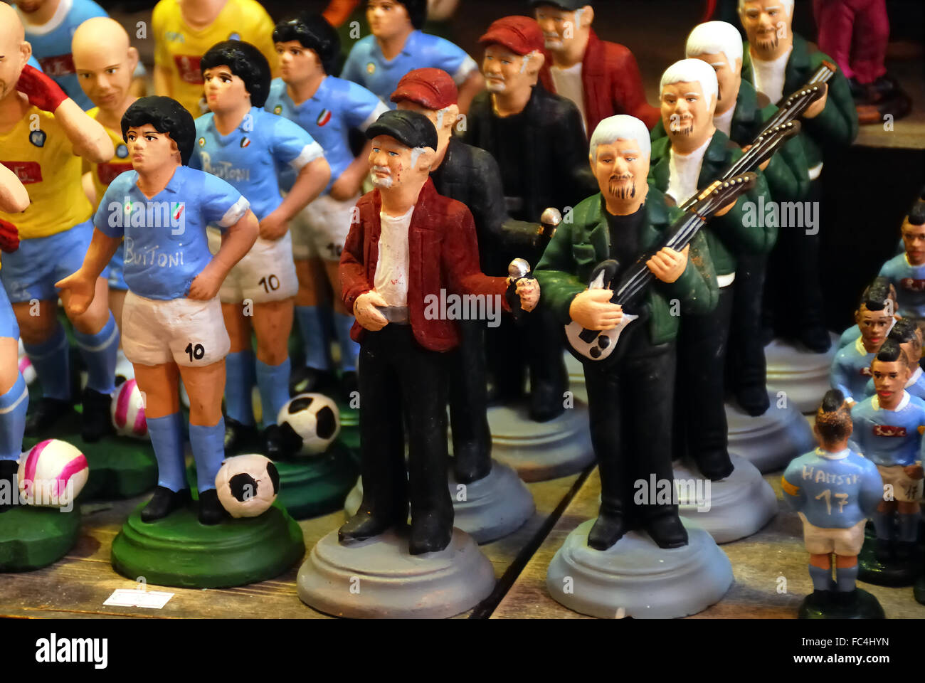 Naples figurines maradona -Fotos und -Bildmaterial in hoher Auflösung – Alamy