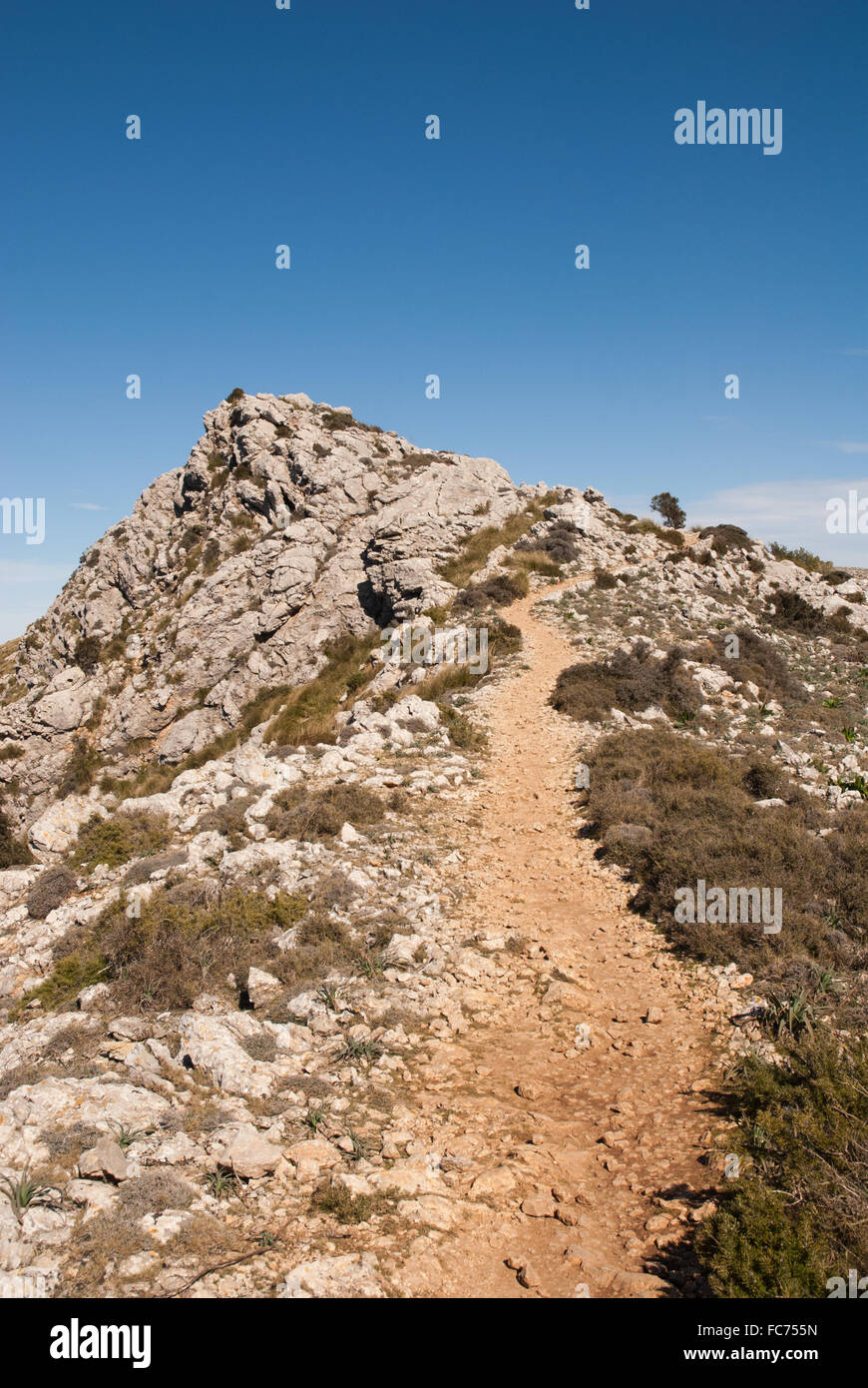 Der bergweg -Fotos und -Bildmaterial in hoher Auflösung – Alamy