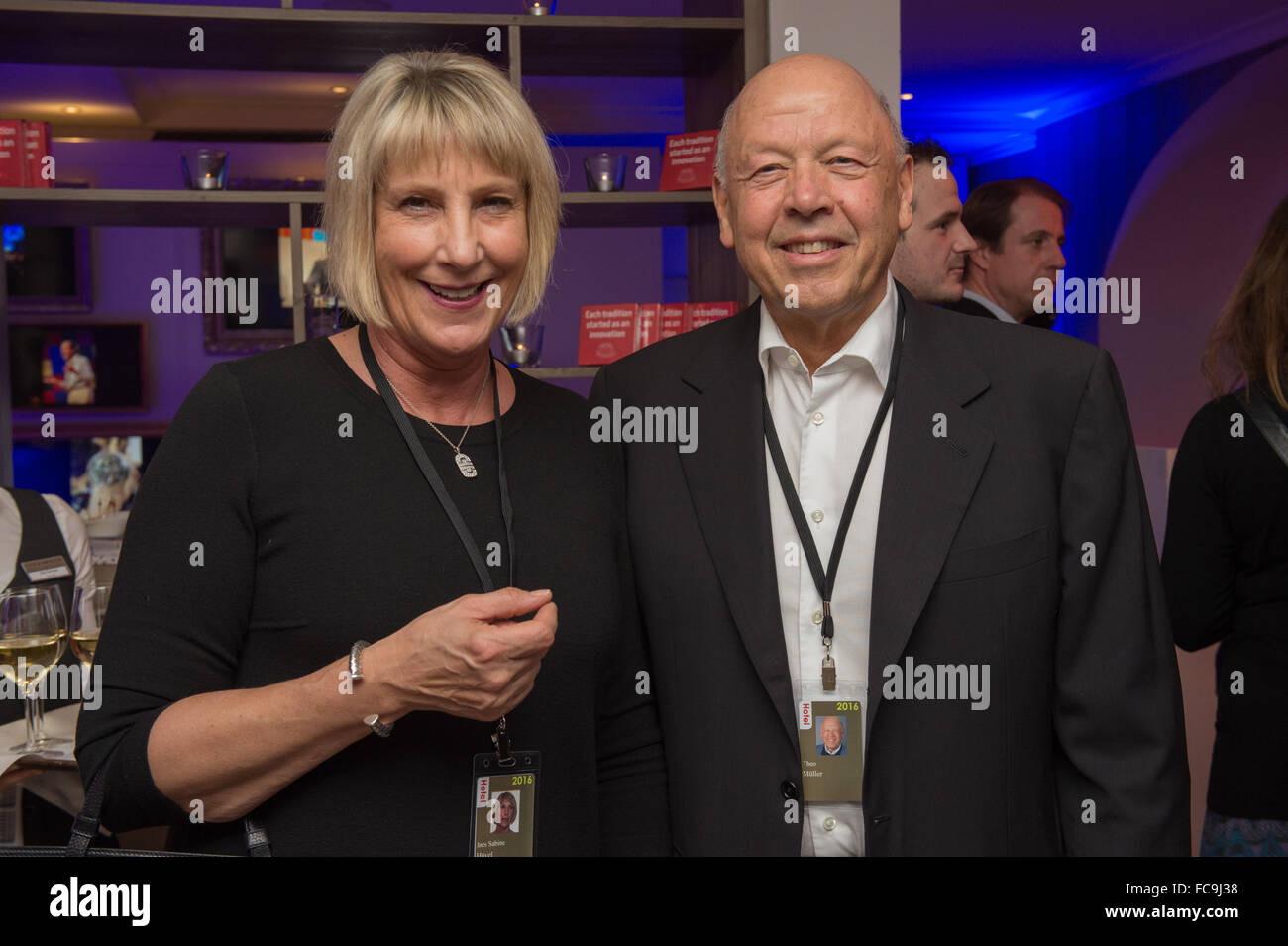 Davos, Schweiz. 20. Januar 2016. Im Bild: Ines Sabine Huevel Mit Theo ...