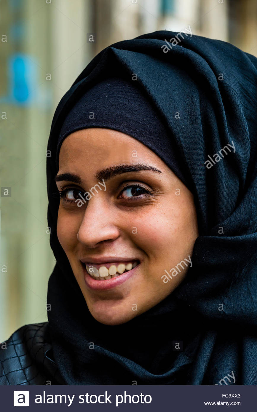 Young Jordanian Girls Stockfotos & Young Jordanian Girls Bilder - Alamy