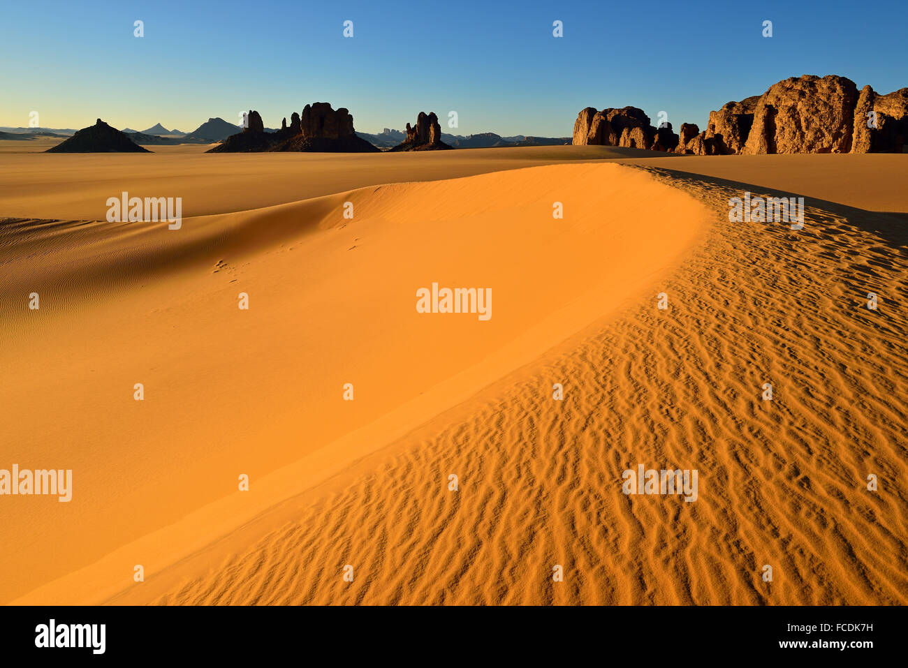 Tassili N Ajjer Nationalpark In Der Sahara Algerien Bing Fotos
