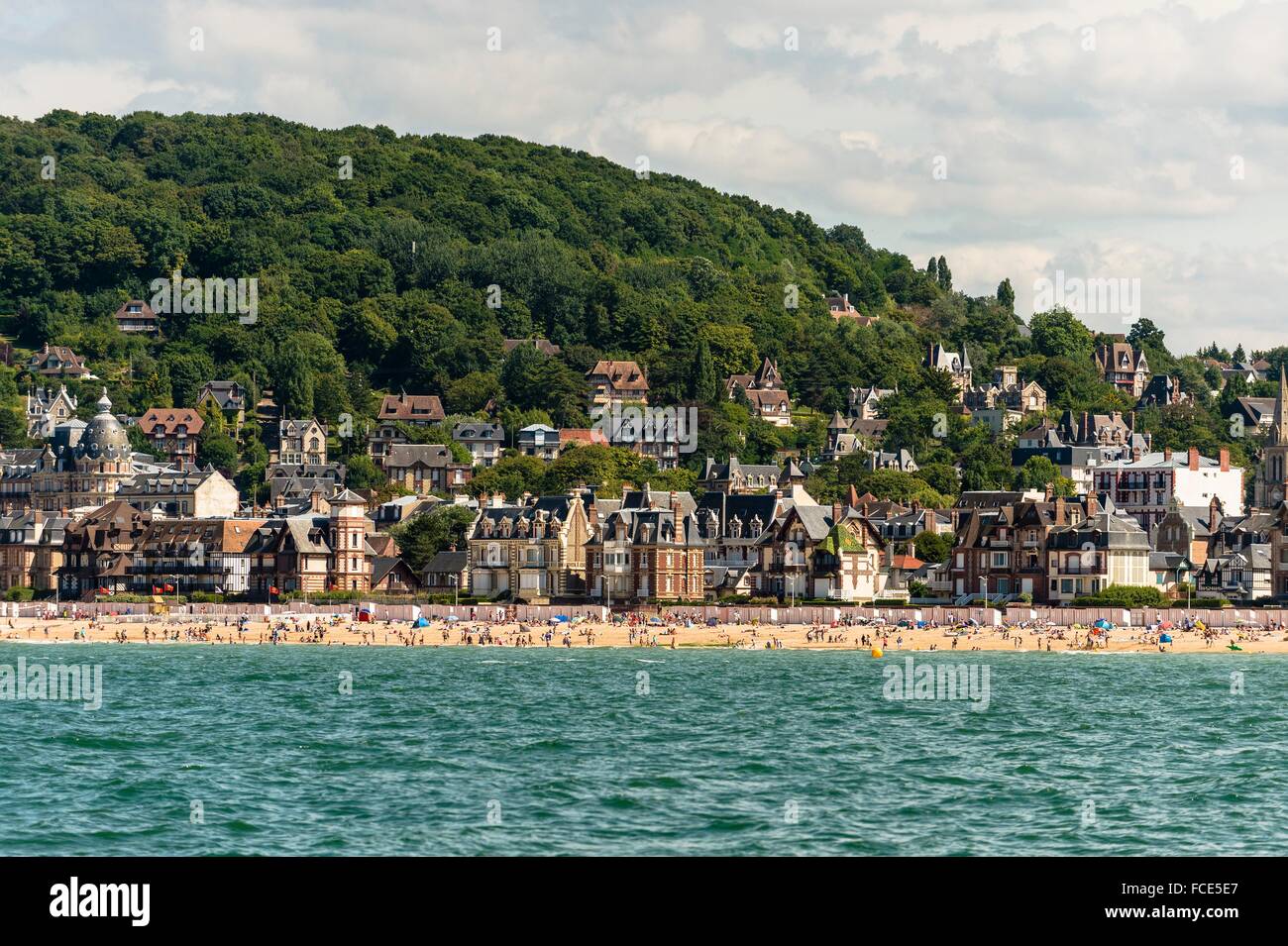 Houlgate beach -Fotos und -Bildmaterial in hoher Auflösung – Alamy