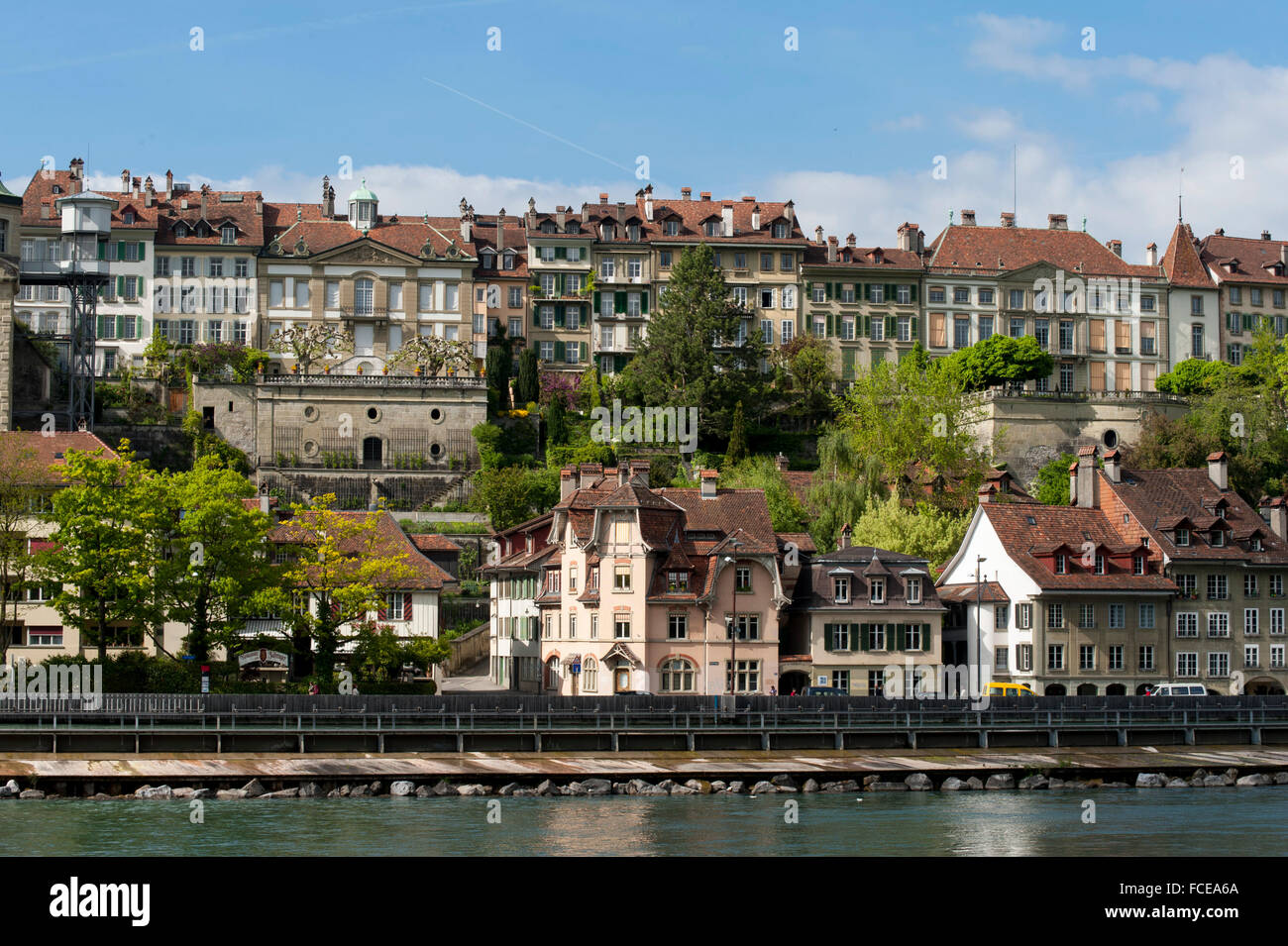 Häuser der Altstadt an der Aare, UNESCO World Heritage Site alte Berner ...