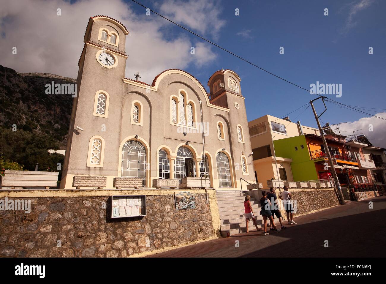 Kirche auf dem Berg Dorf Spili, Rethymno Region, Kreta, griechische ...