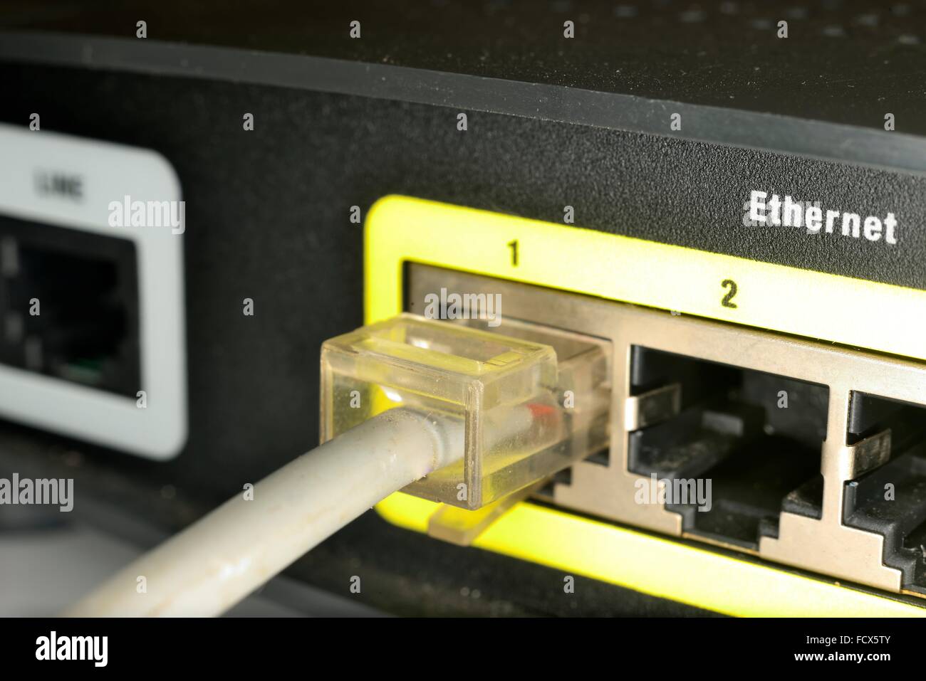 Anschließen eines Computers mit dem Router (Herstellen einer Verbindung ...