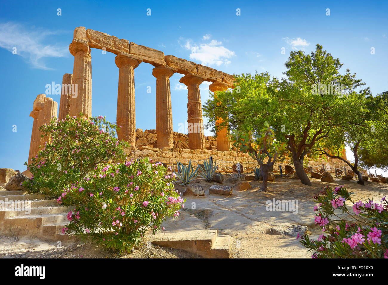 Agrigento - Tempel der Hera im Tal der Tempel (Valle dei Templi ...