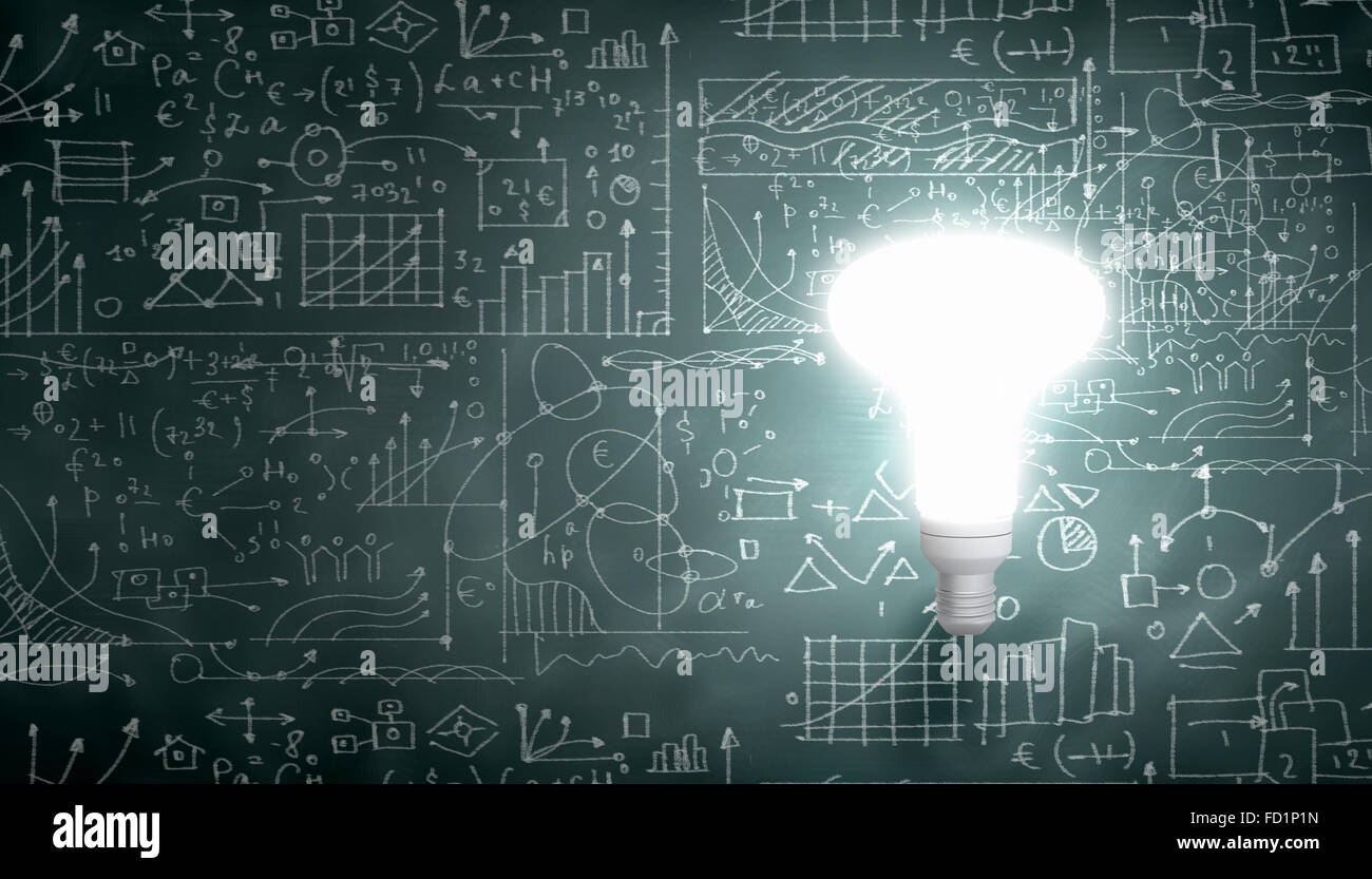 Konzeptbild mit Glühbirne Diagramme und Grafiken Stockfotografie - Alamy