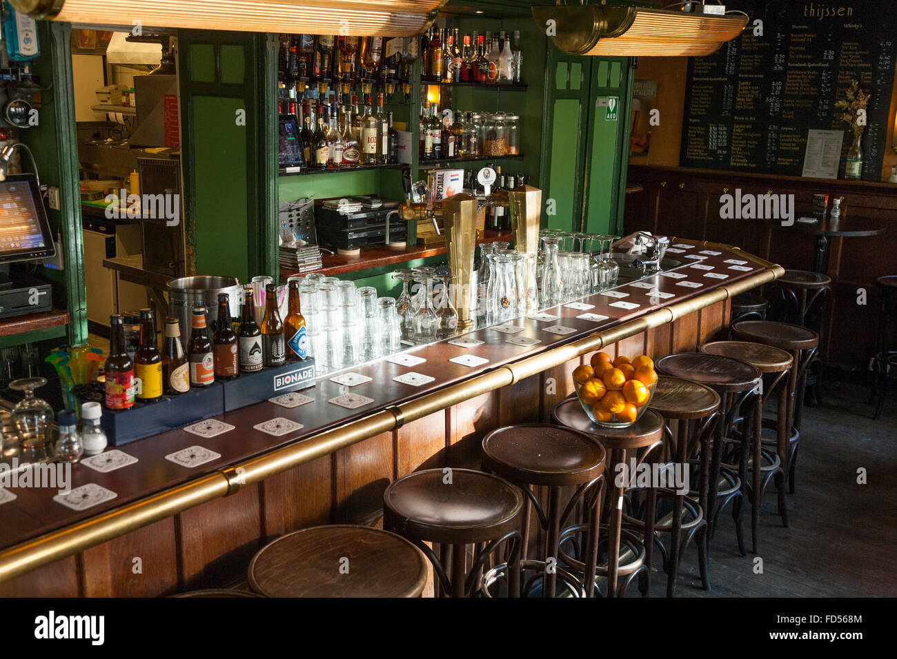 Amsterdam bar interior -Fotos und -Bildmaterial in hoher Auflösung – Alamy