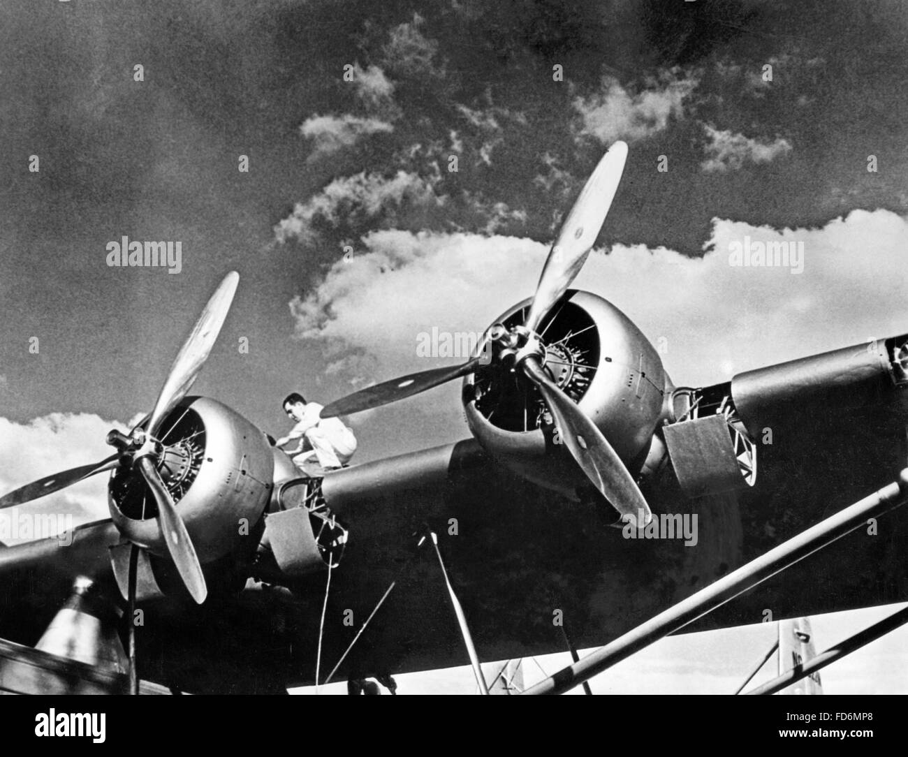 Martin M-130 Trans pacific Clipper vor dem Take-off, 1935 ...