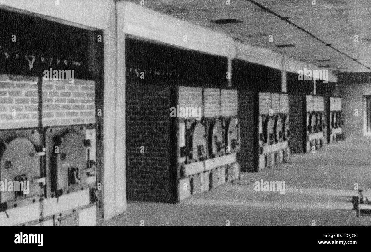 Krematorium in Auschwitz Stockfotografie - Alamy