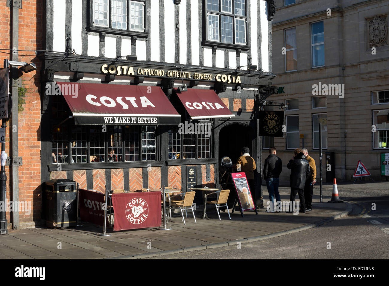 Costa coffee shop -Fotos und -Bildmaterial in hoher Auflösung - Seite 2 ...