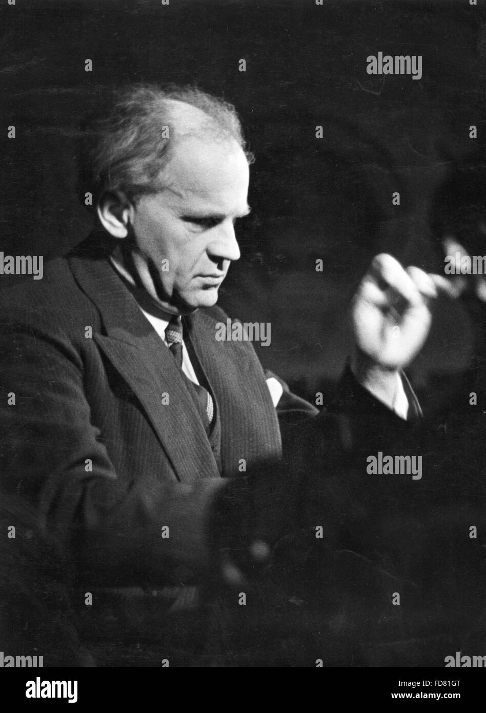 Wilhelm backhaus deutscher pianist Schwarzweiß-Stockfotos und -bilder ...