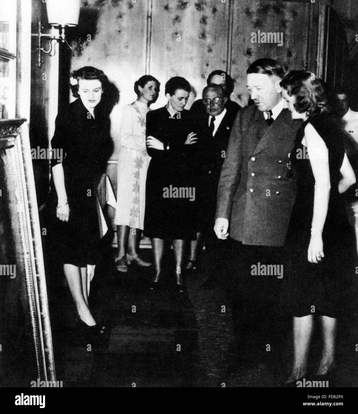 Adolf hitler sein geburtstag -Fotos und -Bildmaterial in hoher ...