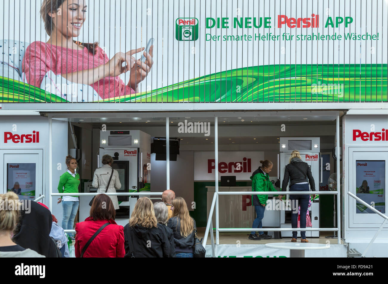 Persil advertisement -Fotos und -Bildmaterial in hoher Auflösung – Alamy