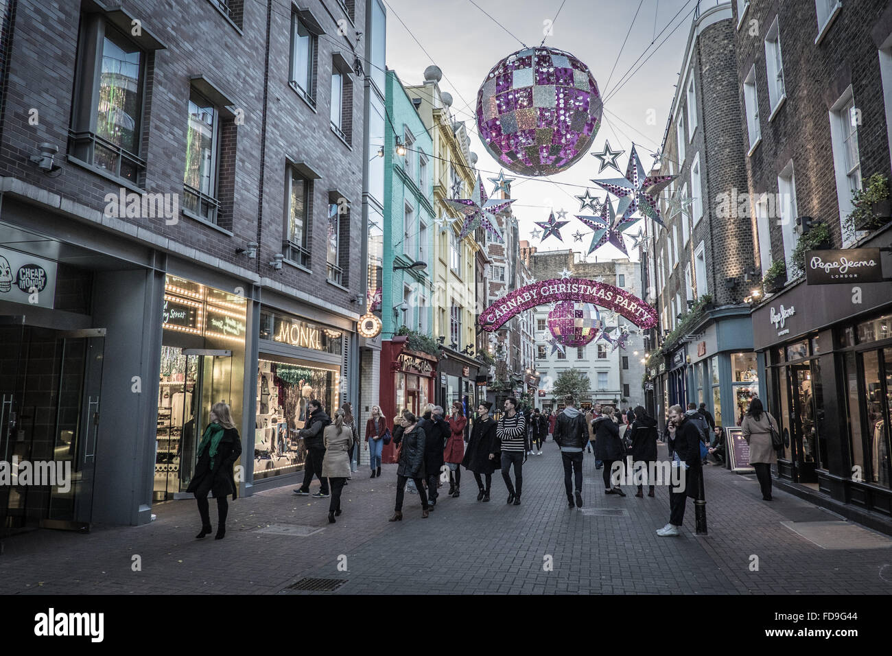 Soho street -Fotos und -Bildmaterial in hoher Auflösung – Alamy