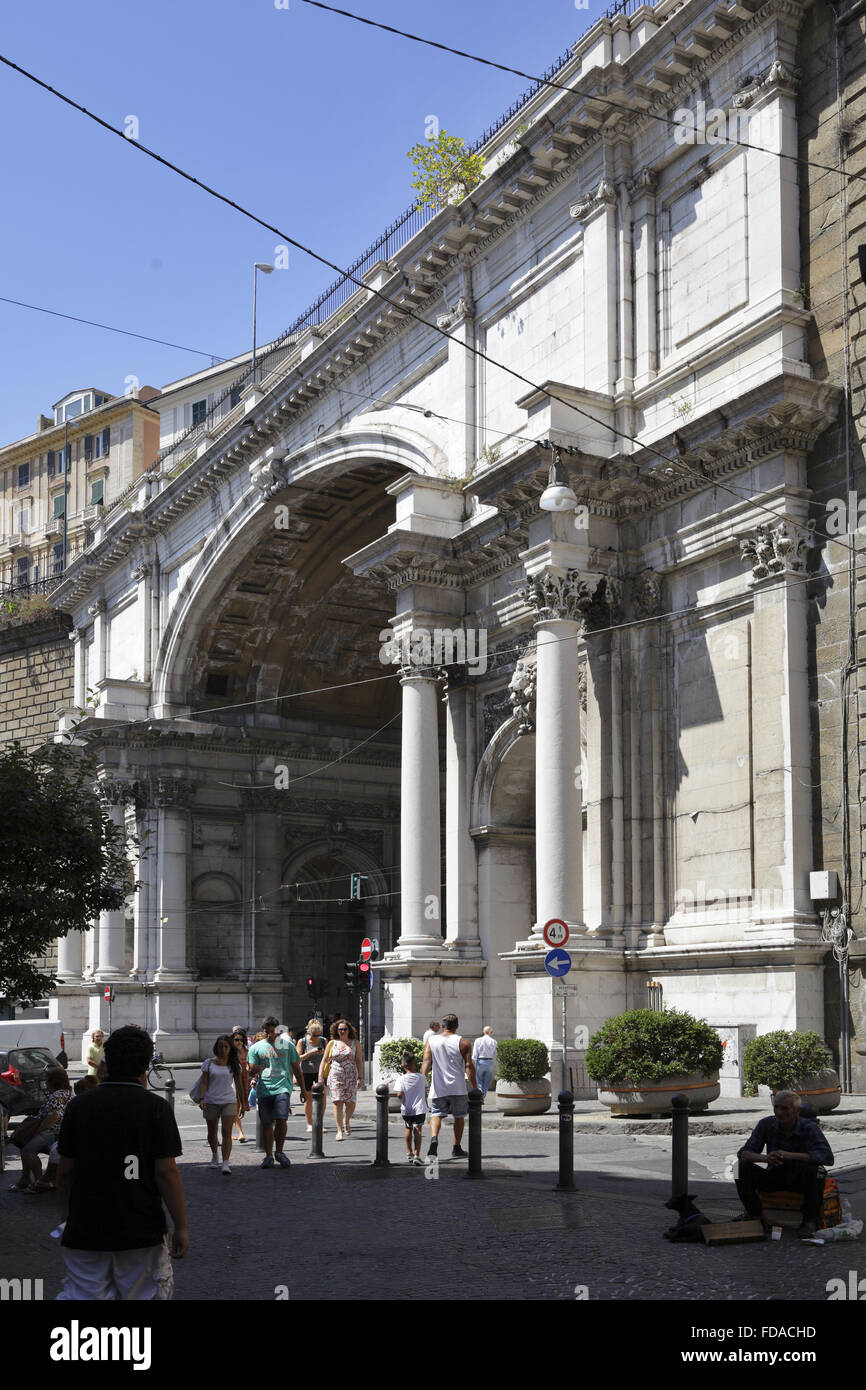 Italien genua brücke -Fotos und -Bildmaterial in hoher Auflösung – Alamy