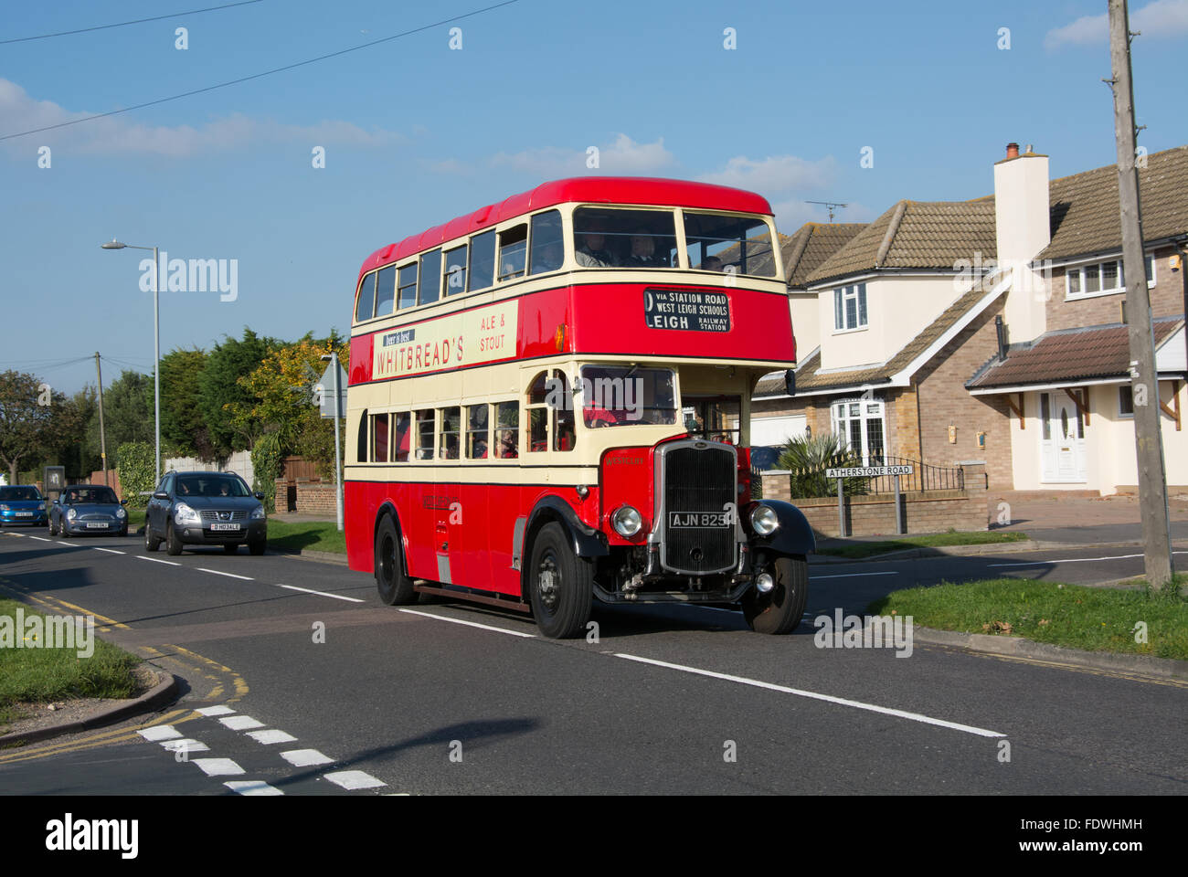 Erhaltener alter bus -Fotos und -Bildmaterial in hoher Auflösung – Alamy