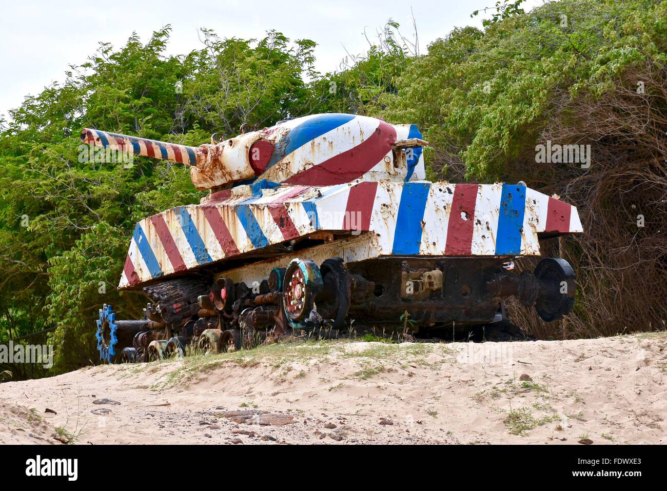 Alte militärische Tank auf Flamenco Beach von Culebra Island aufgegeben ...