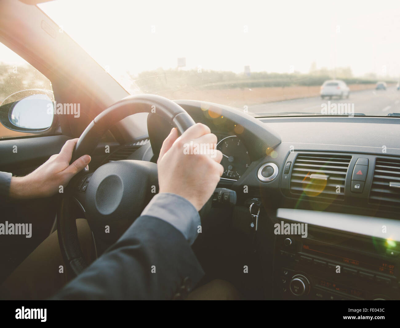 Die autobahn fahren -Fotos und -Bildmaterial in hoher Auflösung – Alamy