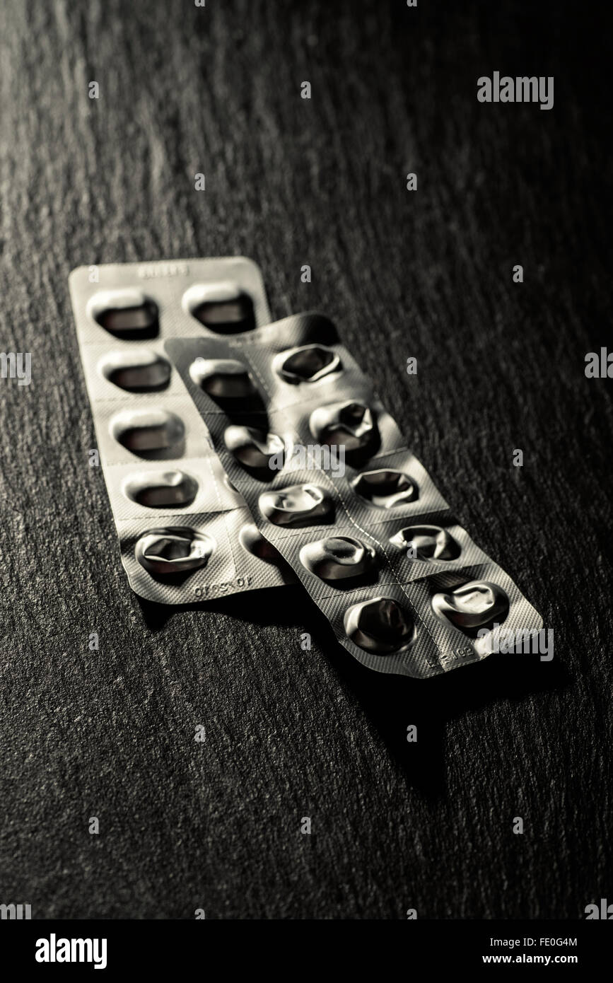 Verpackung von tabletten -Fotos und -Bildmaterial in hoher Auflösung ...