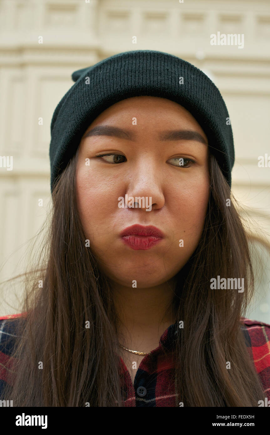 Beleidigt sein -Fotos und -Bildmaterial in hoher Auflösung – Alamy