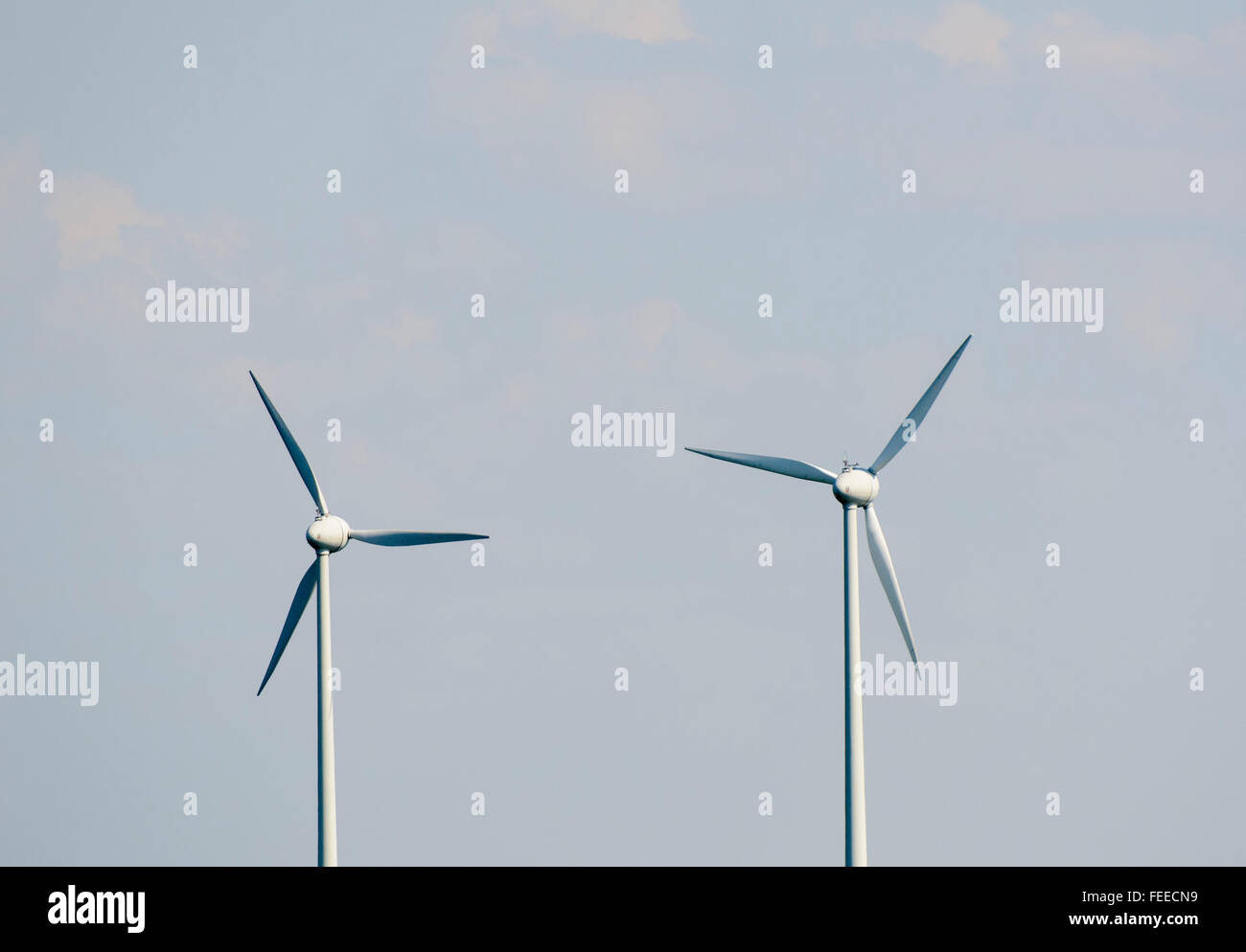 Wind mit zwei linien -Fotos und -Bildmaterial in hoher Auflösung – Alamy