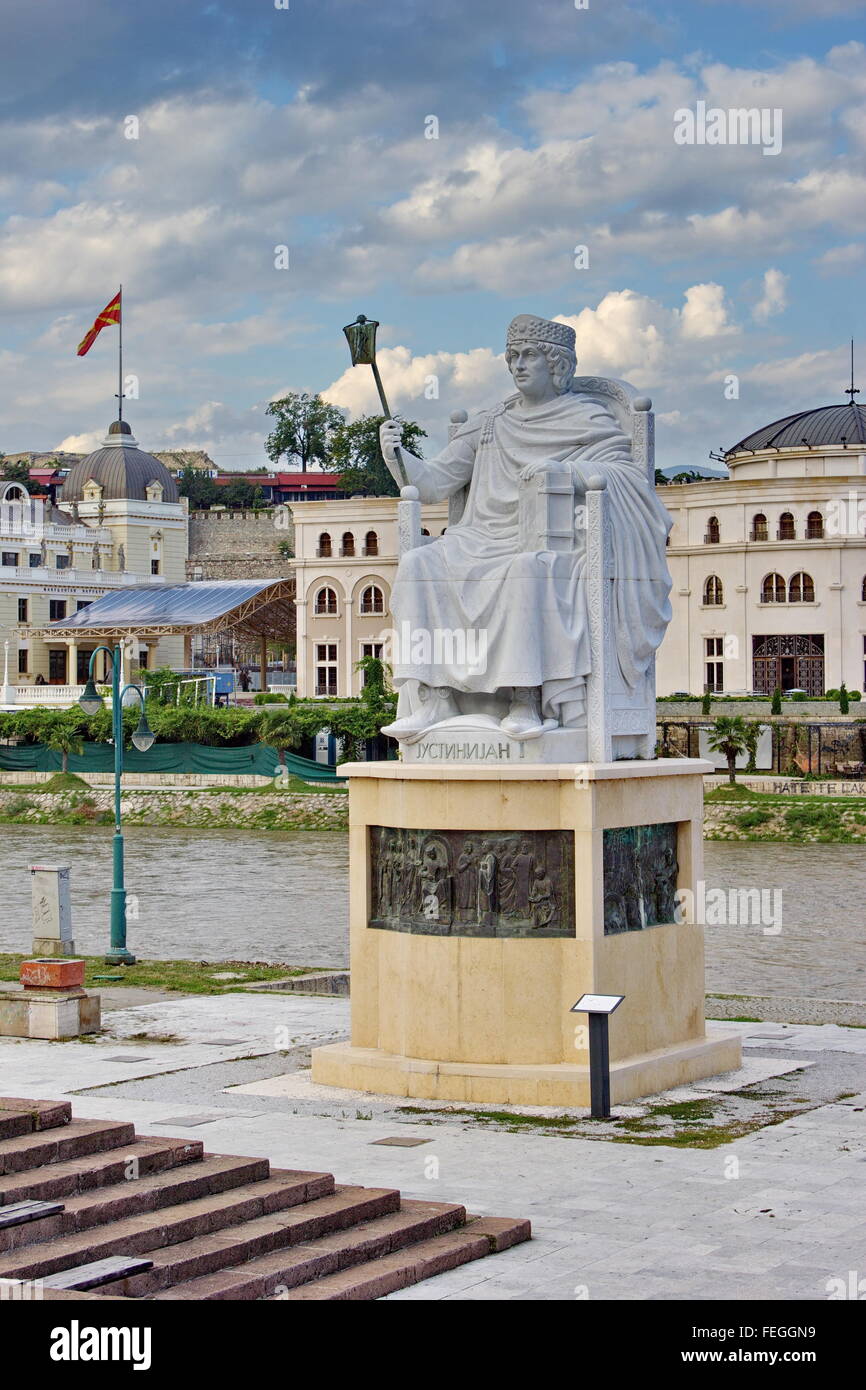 Kaiser justinian statue -Fotos und -Bildmaterial in hoher Auflösung – Alamy