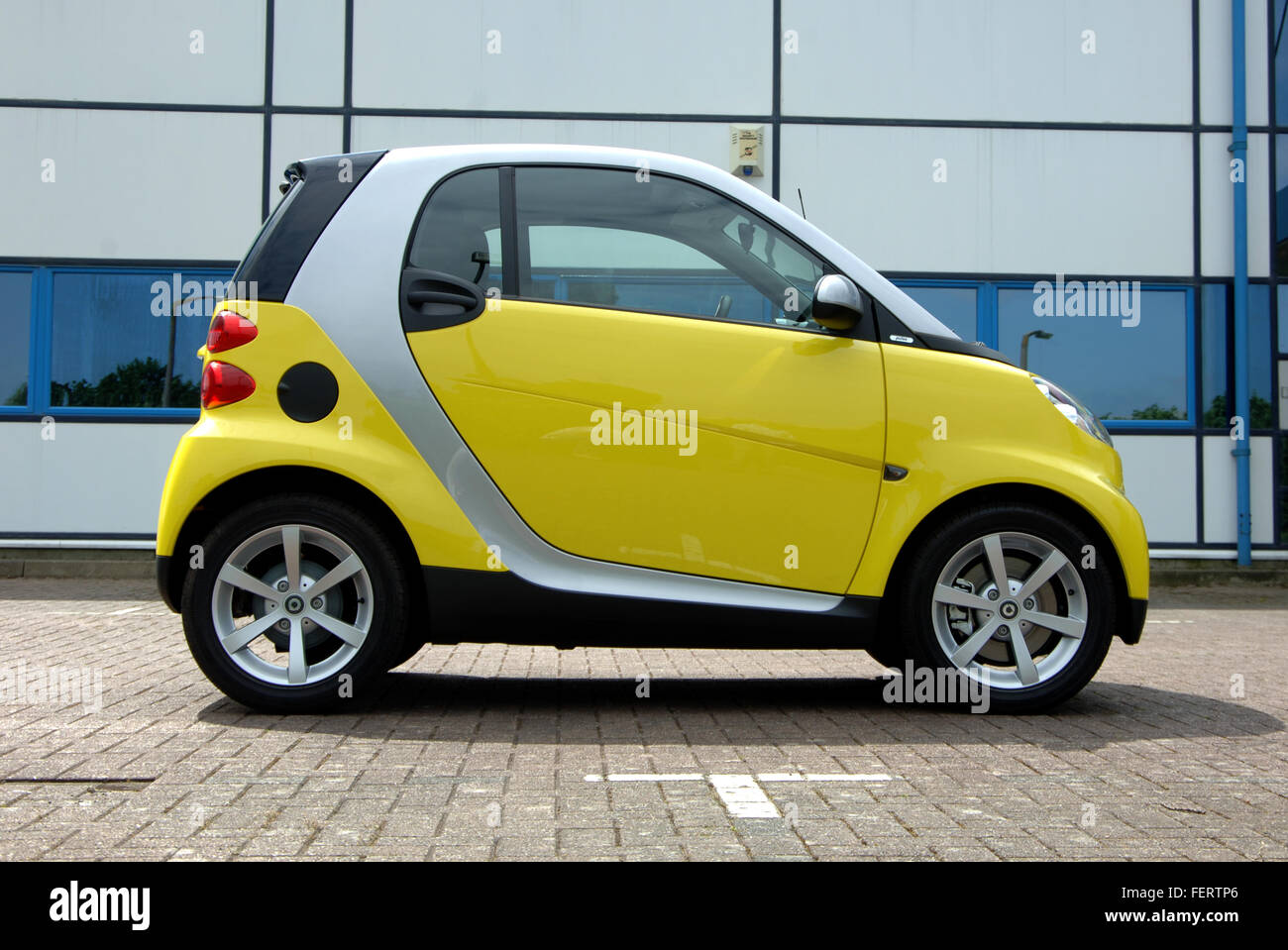 Viersitziges auto Stockfotos und -bilder Kaufen - Alamy