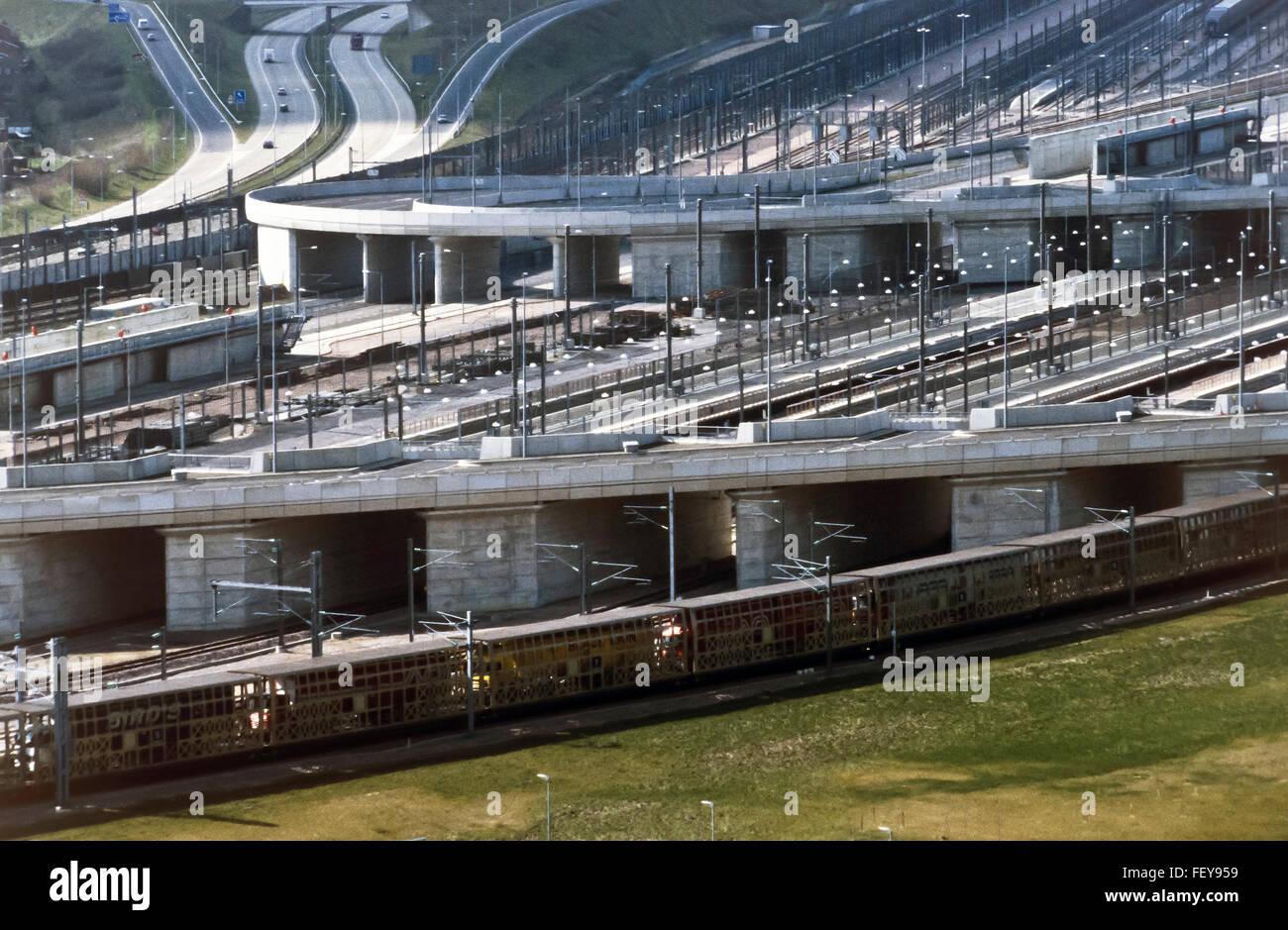 Channel tunnel terminal folkestone kent -Fotos und -Bildmaterial in ...