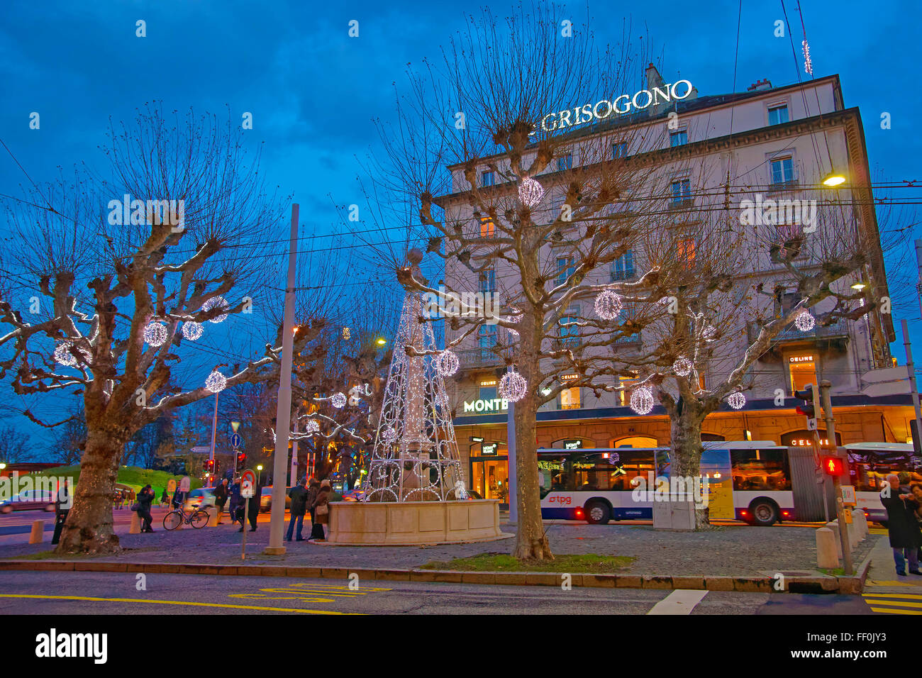 Genf, Schweiz - 31. Dezember 2009: Straßenansicht von Genf City Center ...