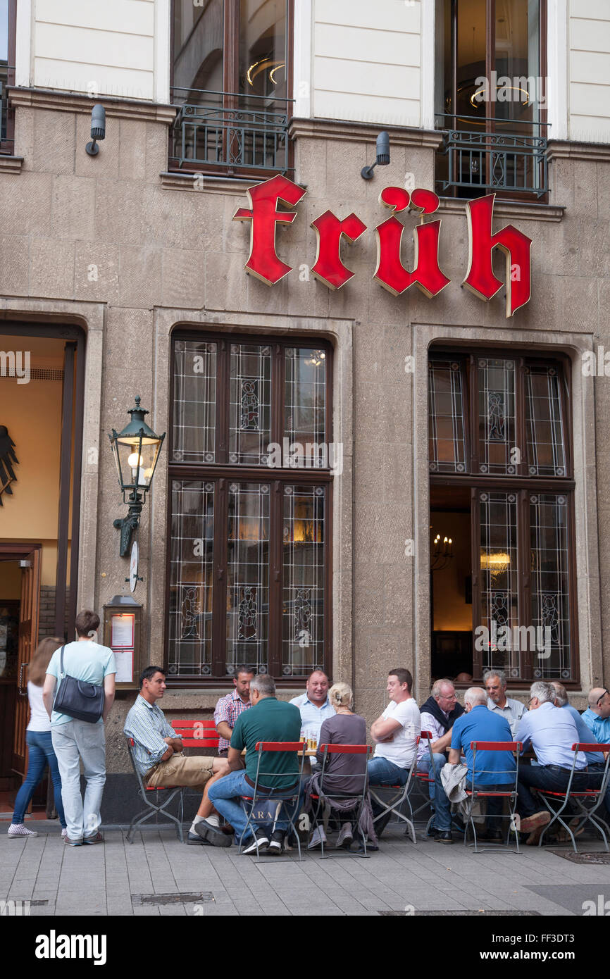 Kölner bierhaus -Fotos und -Bildmaterial in hoher Auflösung – Alamy