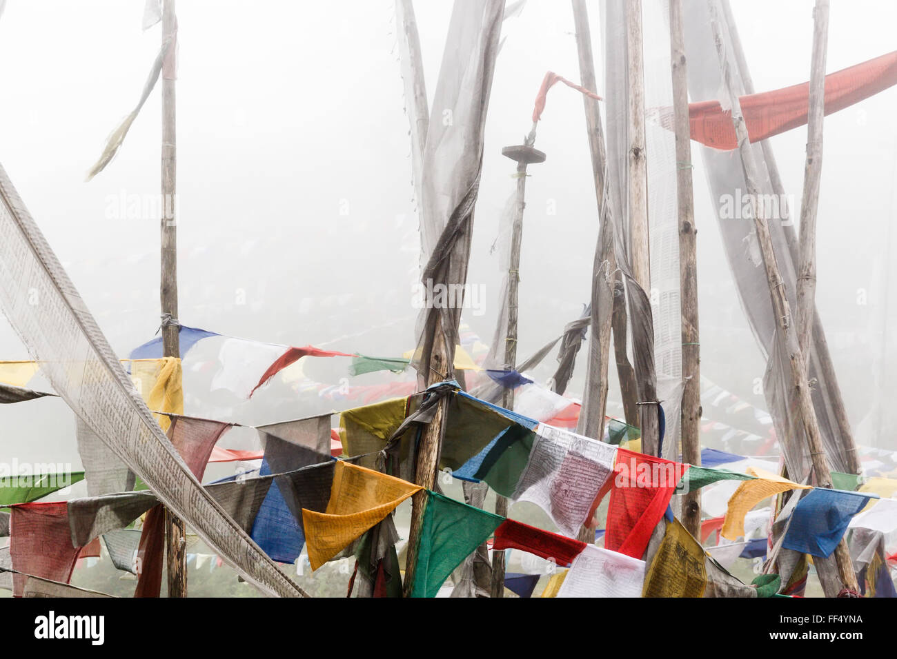 Fahnen Wehen Im Wind Stockfotos und -bilder Kaufen - Alamy