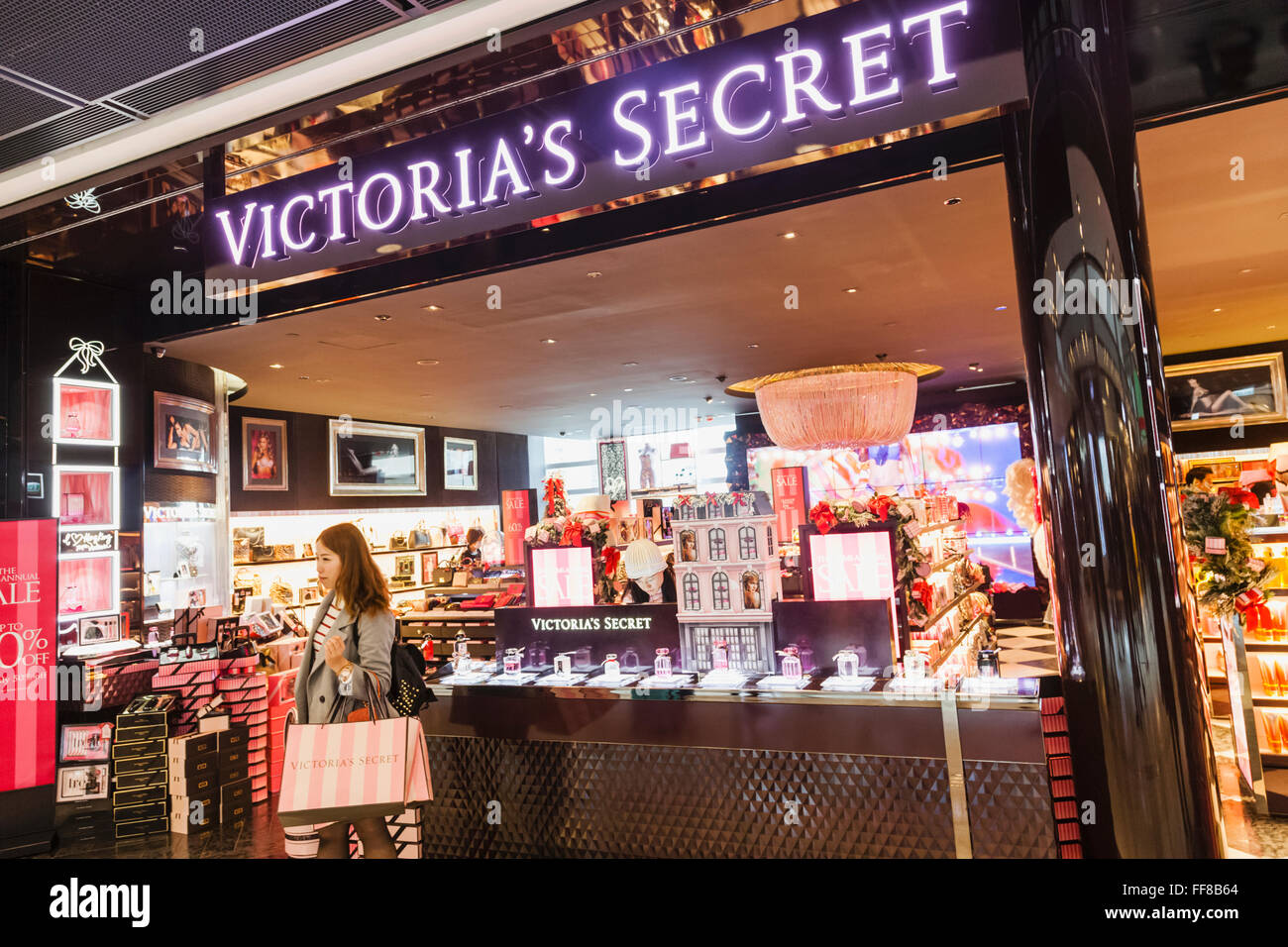 Victorias secret store -Fotos und -Bildmaterial in hoher Auflösung – Alamy