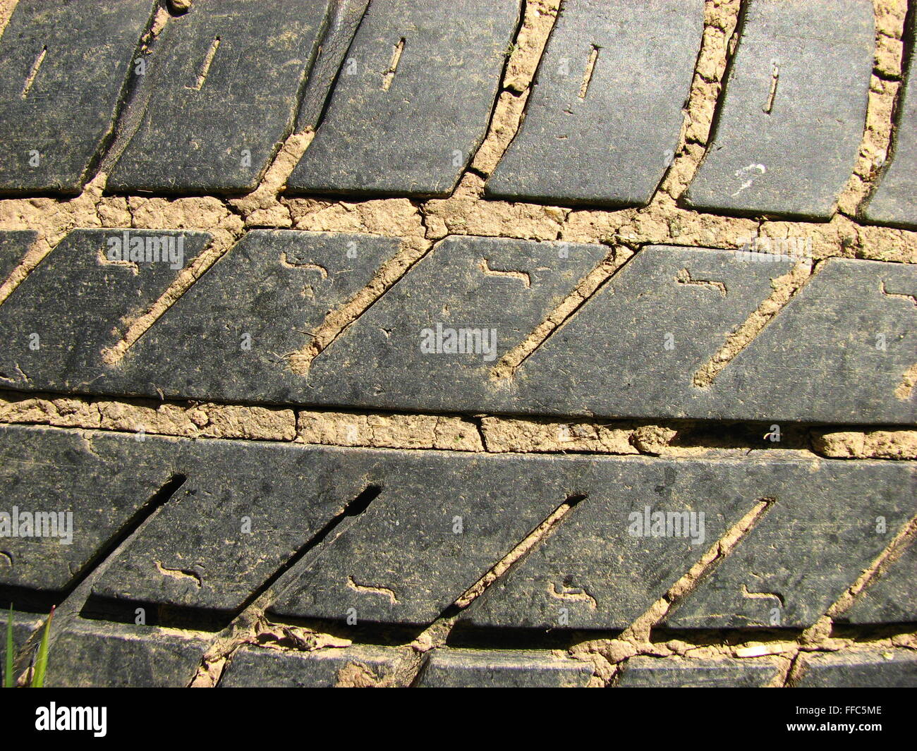 Reifenprofil Nahaufnahme Stockfotos und -bilder Kaufen - Alamy