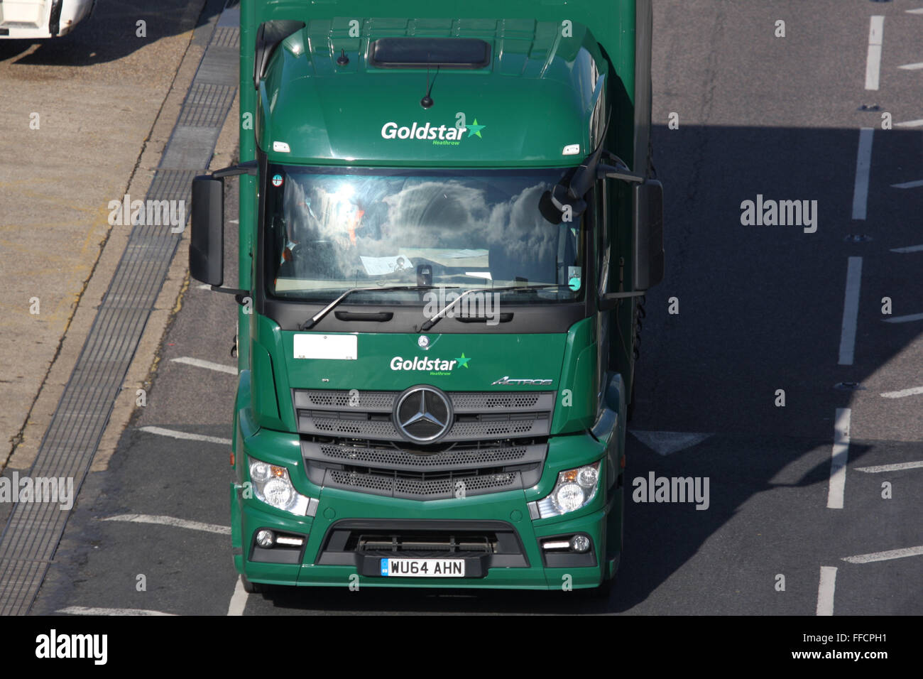 Goldstar heathrow -Fotos und -Bildmaterial in hoher Auflösung – Alamy