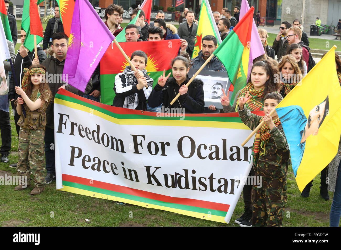 Kurdische organisationen -Fotos und -Bildmaterial in hoher Auflösung ...